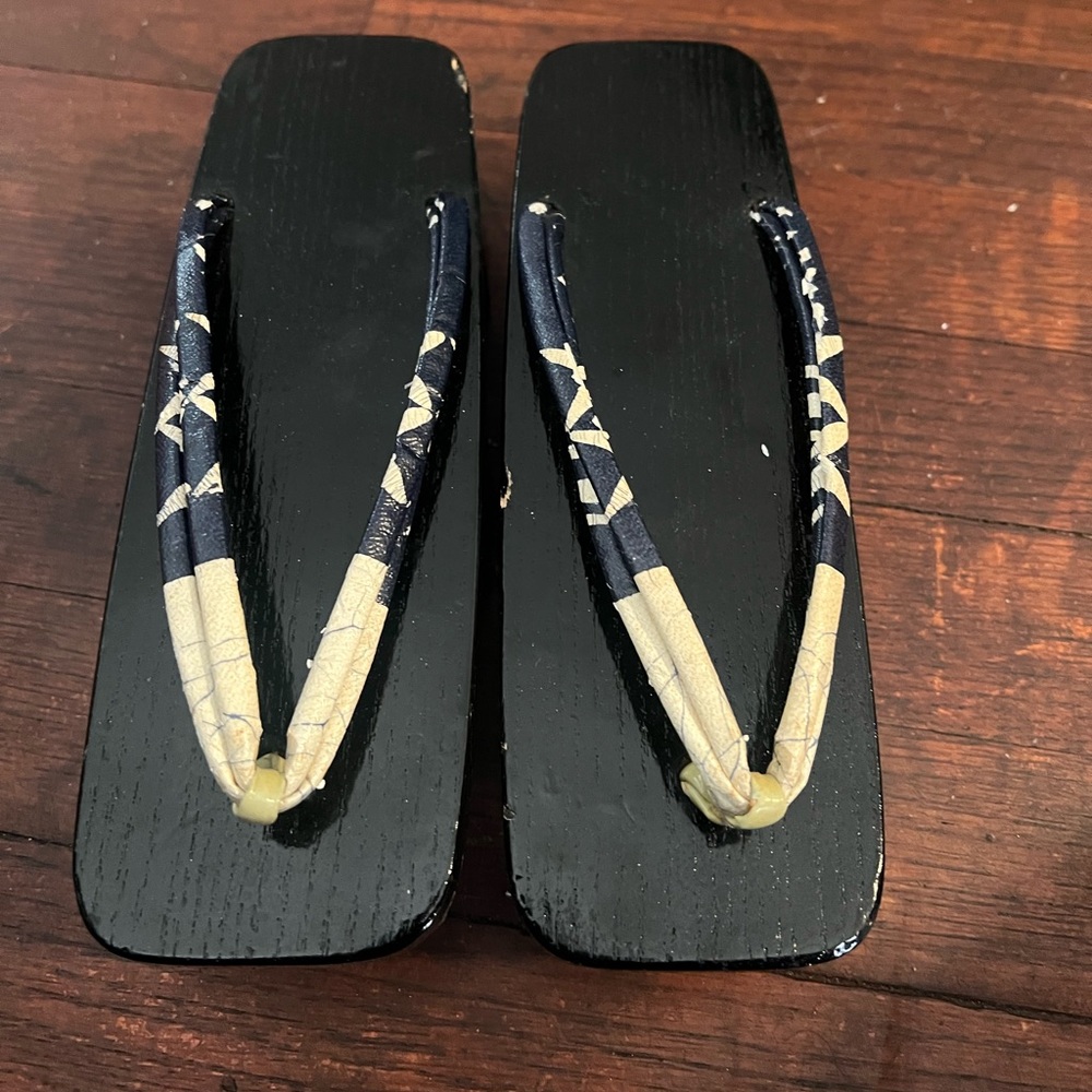 Japanese Old Traditional Wooden Sandals ”Geta” Size S… - Gem